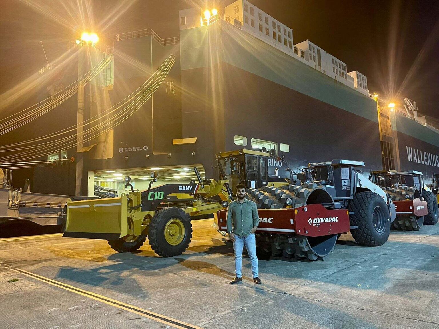 MCS Logistics Transports Construction Equipment – AerOceaNetwork