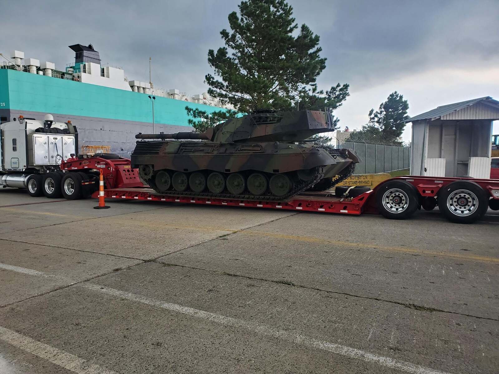 Langowski Logistics Transport Military Cargo & Leopard 1 – AerOceaNetwork